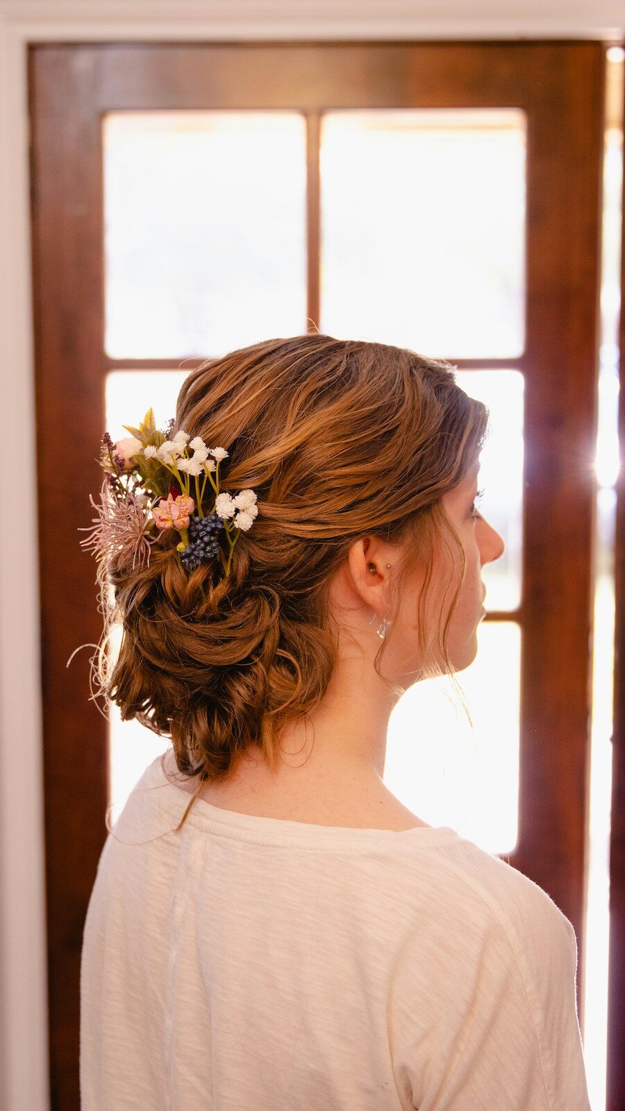 30+ Wedding Hairstyles with Flowers