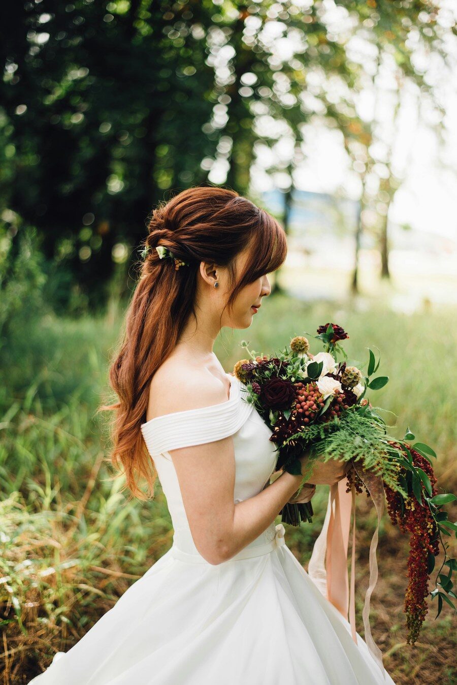 30+ Wedding Hairstyles with Flowers